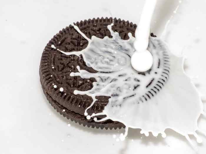 The Dark Secrets of Oreo Cookies - HubPages