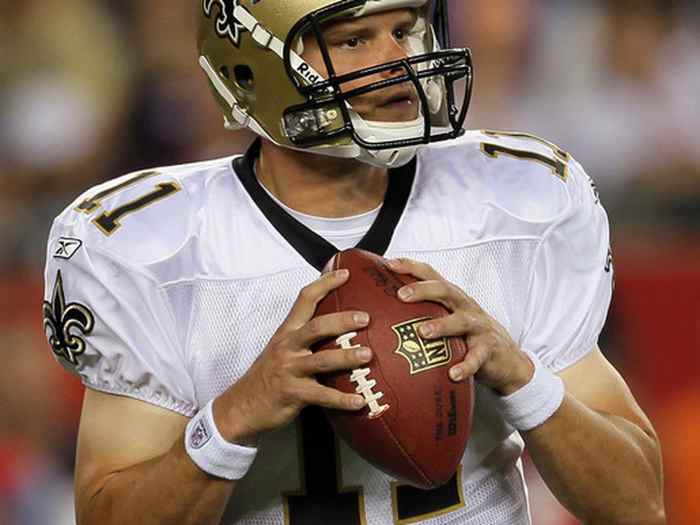 66 Quarterbacks With the Largest Hand Sizes in NFL History - HubPages