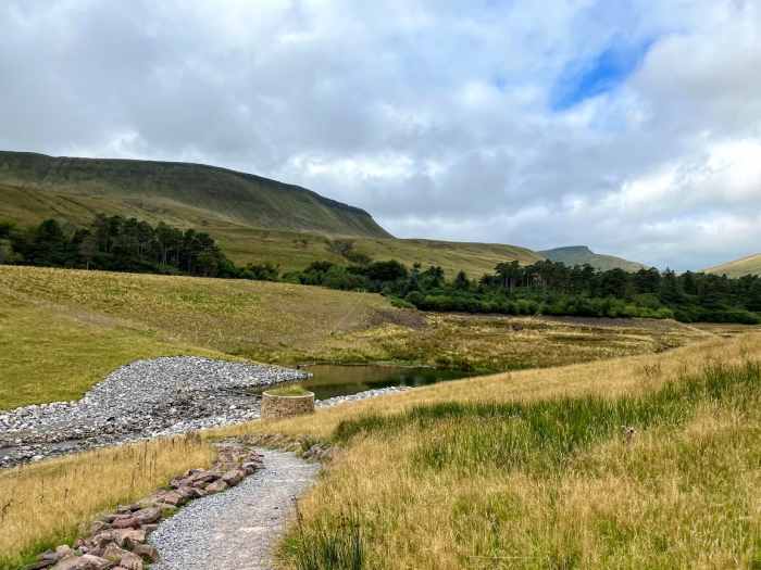 Traversing Taf Fechan: Hiking in the Brecon Beacons - HubPages