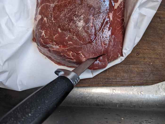 Roast Beef - Cooking with Imbedded Garlic Cloves - HubPages