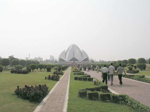 10 Popular Spots to Visit in Delhi - HubPages