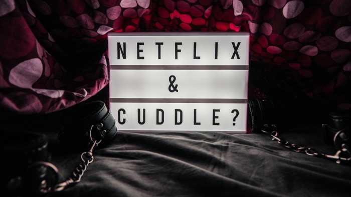 What Is Netflix and How It Works? - HubPages