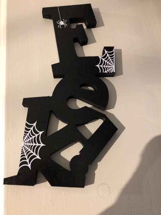 75+ Easy DIY Dollar Store Halloween Crafts That Are Spookily Fun to ...