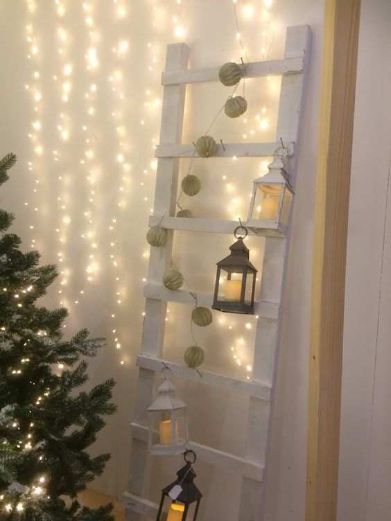 30+ DIY Christmas Ladders Ideas to Turn Your Home Into a Winter ...