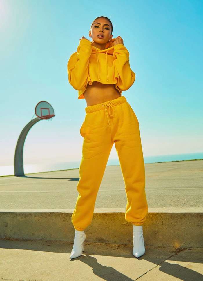 10 Baddie Outfit Ideas for Modern Women - HubPages