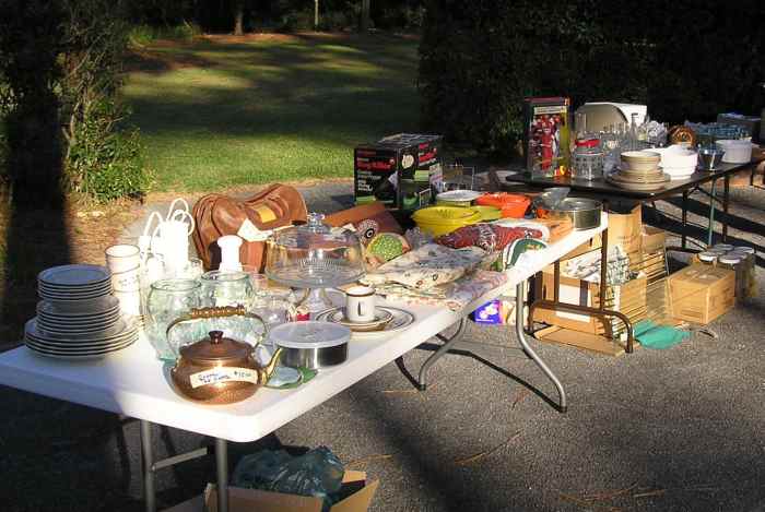 How to Have a Successful Garage Sale - HubPages