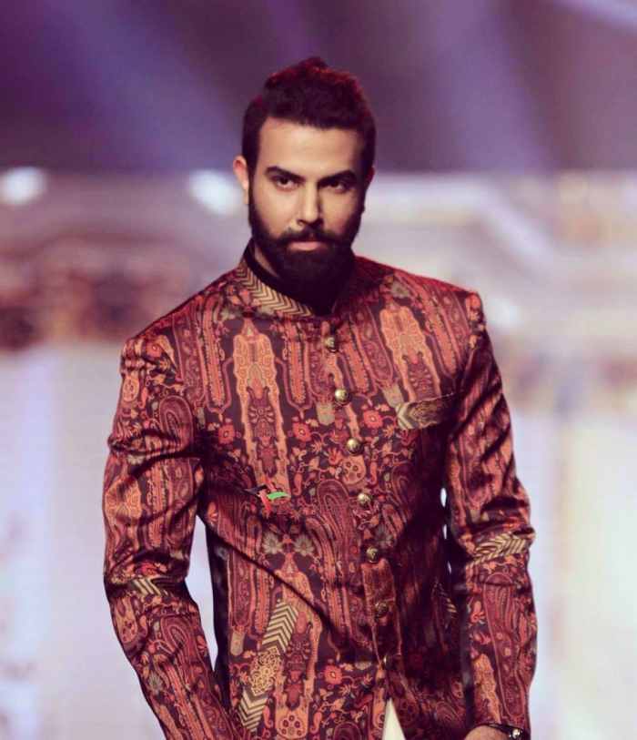 11 Famous male models of Pakistan 2021 - HubPages