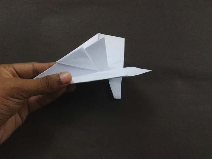Learn How to Make a Paper Plane: Step-by-Step Guide for All Ages - HubPages