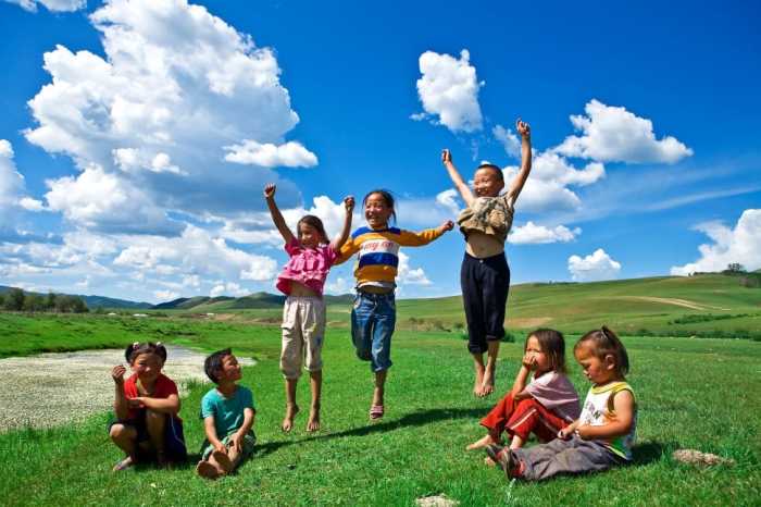 The Importance of Peer Relationships and Social Interaction in ...