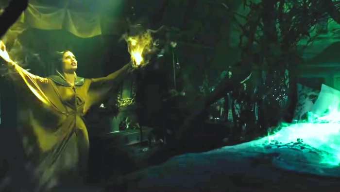 Maleficent-1-Full Movie Explanation-4k images. - HubPages