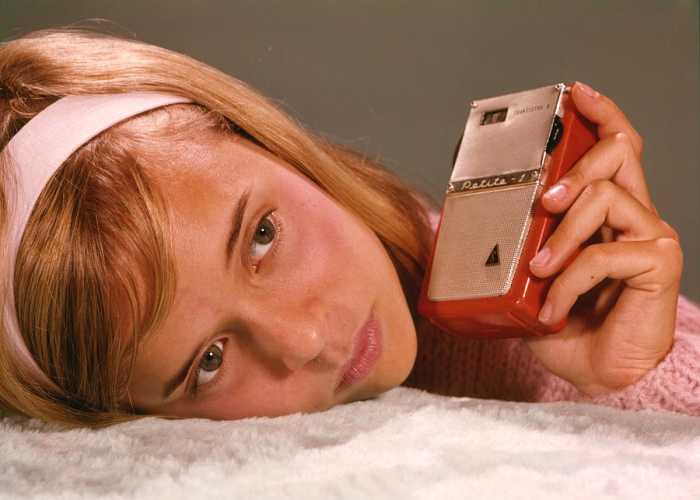 I Can Sing The Transistor Radio Blues - HubPages