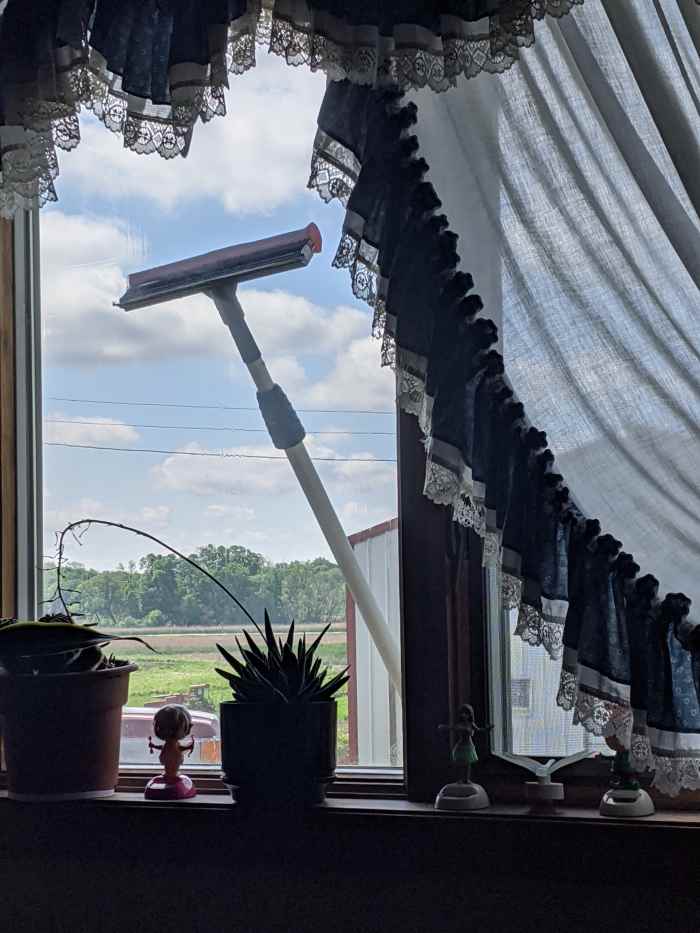 Window Washing Using Libman Squeegee - HubPages