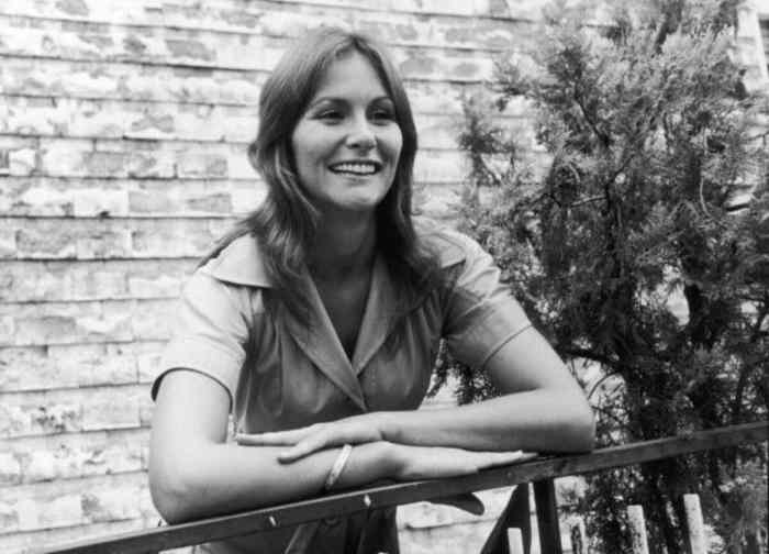 Linda Lovelace - The Evil That Led a Young Girl to Become an Adult Film ...