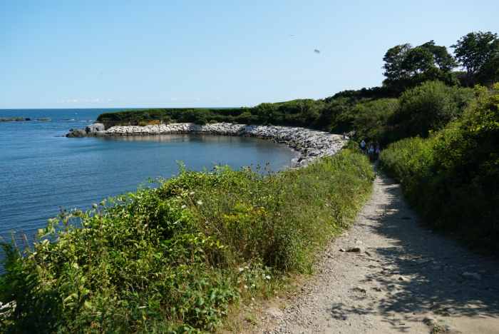 Newport’s Breathtaking Cliff Walk: Scenic Views and Stately Mansions ...