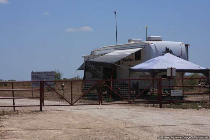 How to Get a Gate Guard Job in an Oil Field - HubPages