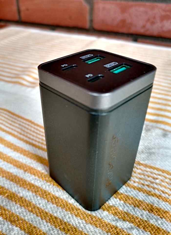 Review of the Ravpower Pd Pioneer 65W Desktop Charger - HubPages