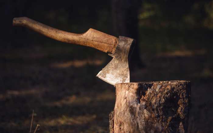 Slaughtered in Their Sleep: The Villisca Axe Murders - HubPages