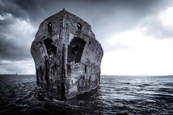 SS "Baychimo": Unsinkable Ghost Ship of the Arctic - HubPages