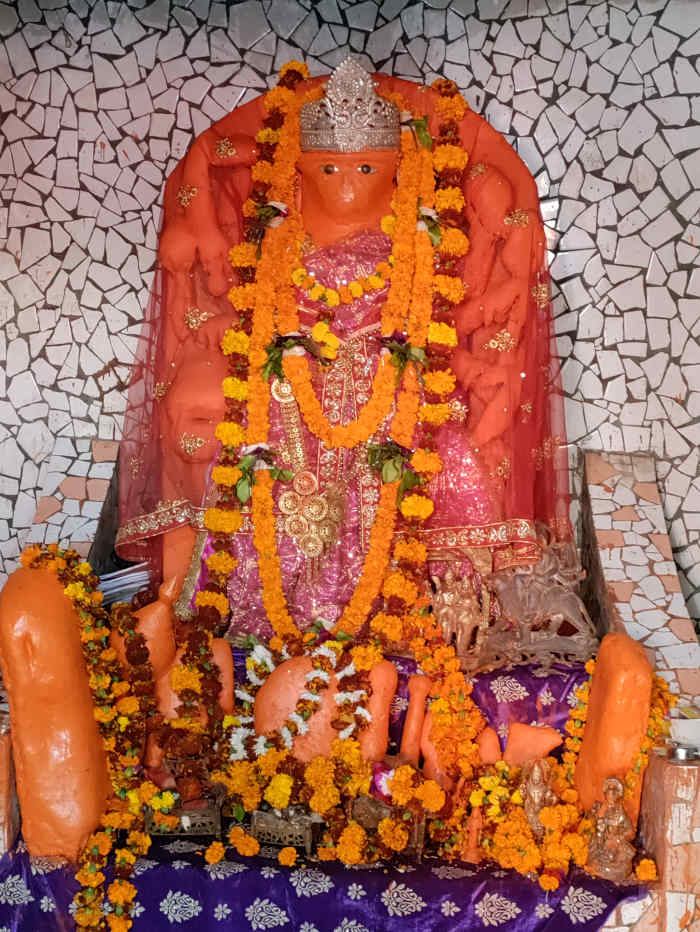 Hanuman Garhi temple, Ayodhya, Uttar Pradesh, India - HubPages