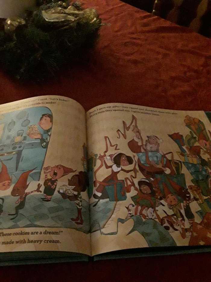 Santa Decides to Stay After Arrival on Christmas Eve in Hilarious ...