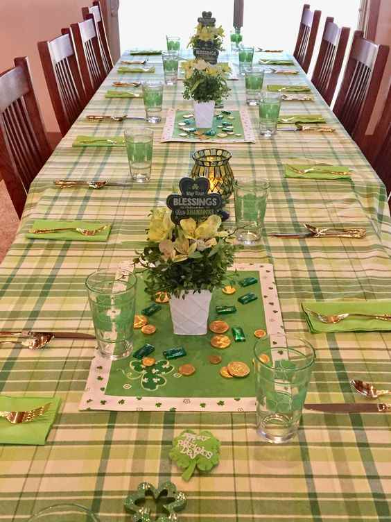 35+ Enchanting St Patricks Day Table Setting Ideas - HubPages