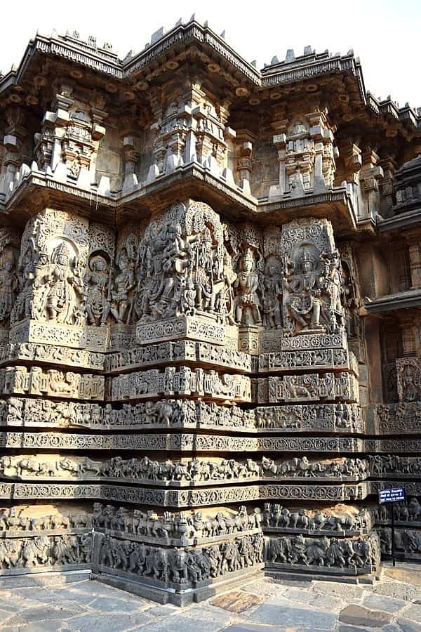 Hoysaleswara Temple – a 12th Century Indian Monument With Unique Stone ...