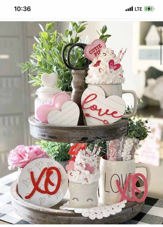 100+ Super Romantic Valentines Decorations on a Budget - HubPages