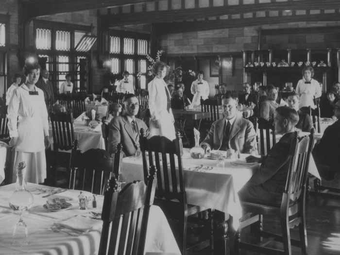 Frederick Henry Harvey: Creator of the First Restaurant Chain - HubPages