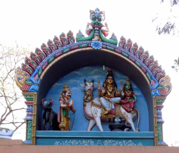 Nandi, the Vahana (vehicle) of Lord Shiva - HubPages