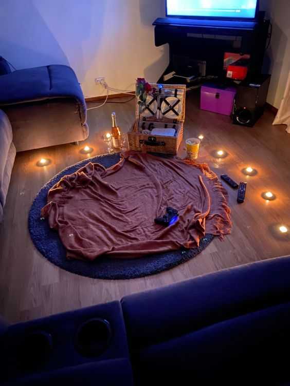 30+ Romantic Date Night Ideas - HubPages