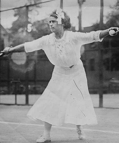 The First American Woman to Win the Ladies Singles Tennis Championship ...