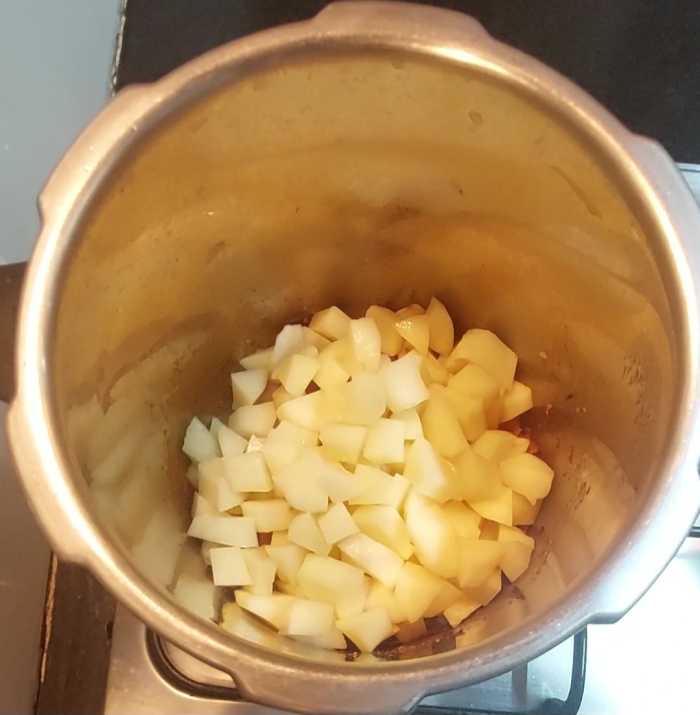 3 Easy Cooker Recipes - HubPages