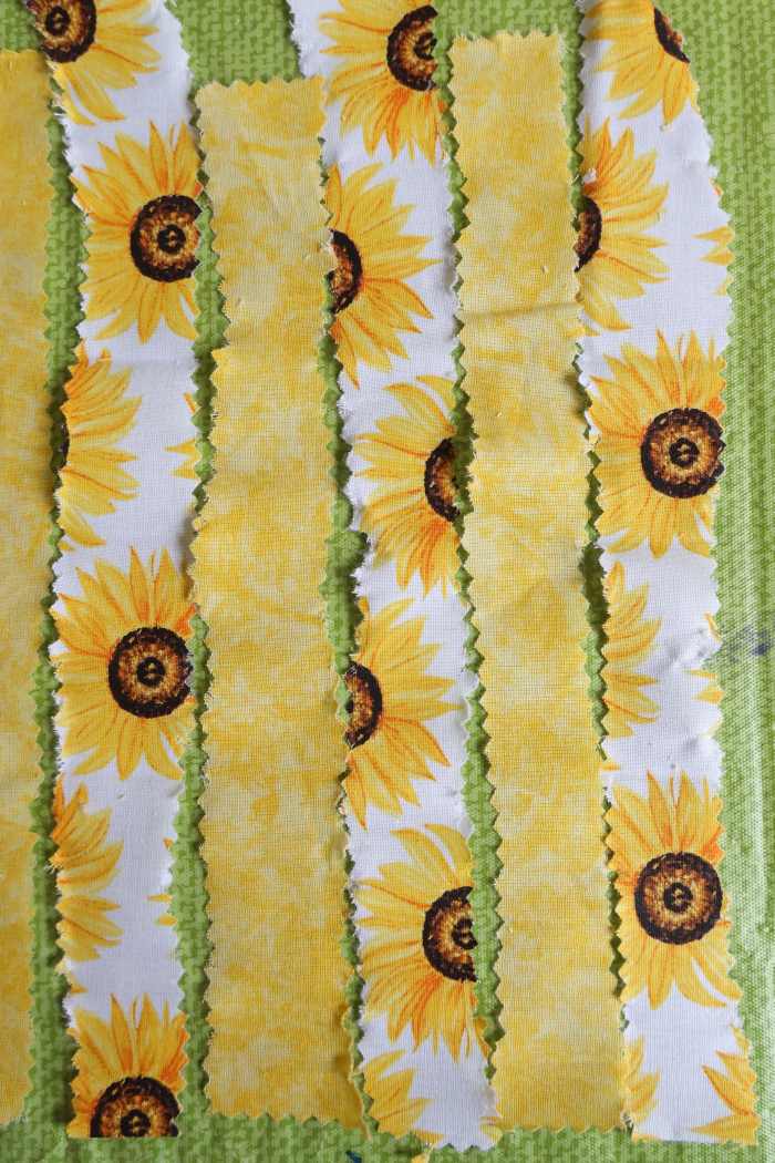 How to Make a Cheerful Scrap Fabric Sunflower Decoration - HubPages