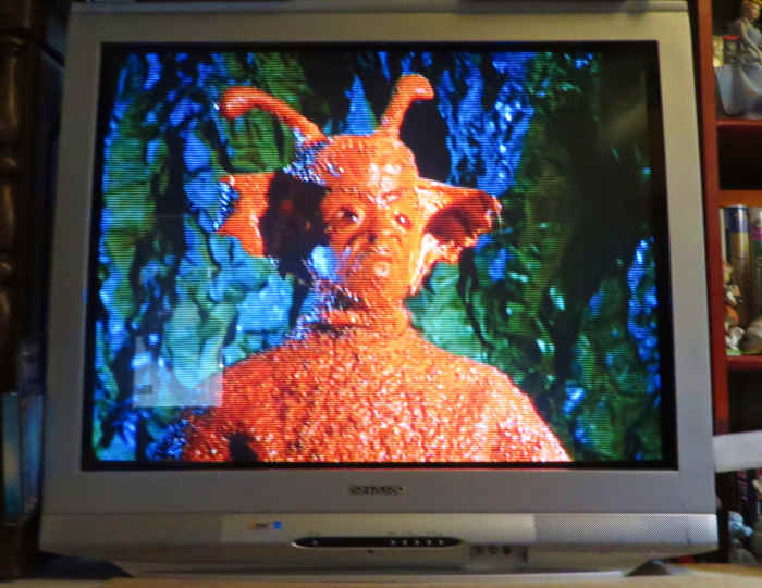 The Remarkable Sharp Color Television Model 32SF560, Made October 2006 ...