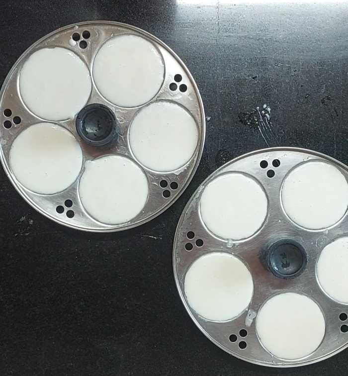 Idli Sambar: A Famous South Indian Breakfast - HubPages