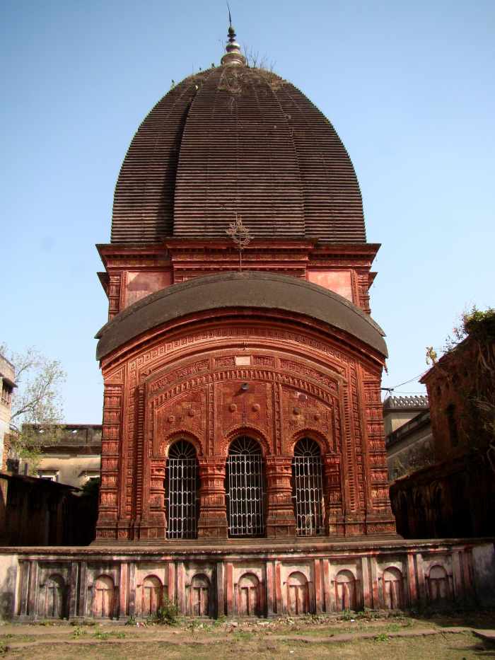 Nandadulaljiu temple of Chandannagar : The largest "Dochala" temple of ...