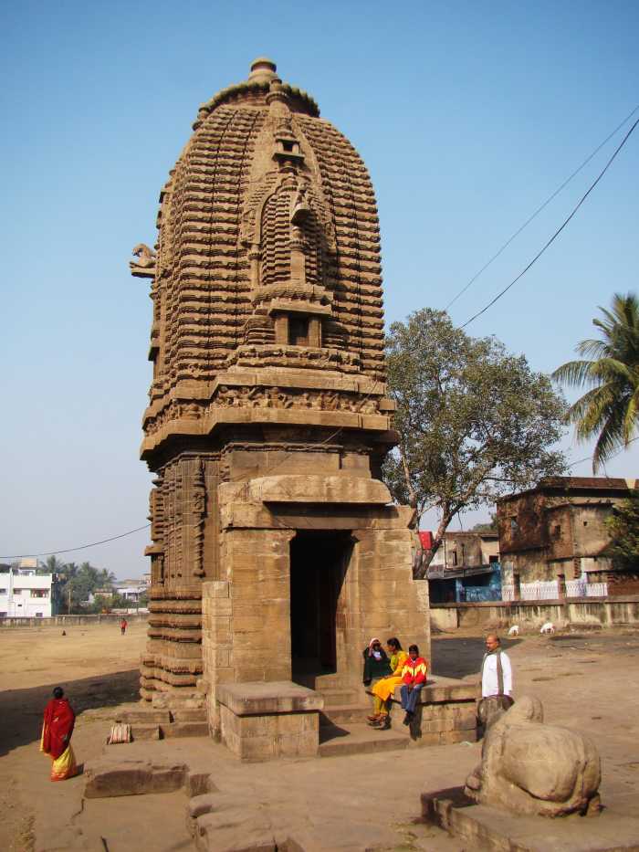 Nandadulaljiu temple of Chandannagar : The largest "Dochala" temple of ...