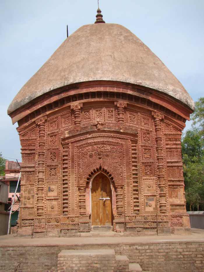 Nandadulaljiu temple of Chandannagar : The largest "Dochala" temple of ...