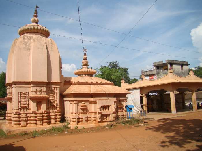 Nandadulaljiu temple of Chandannagar : The largest "Dochala" temple of ...