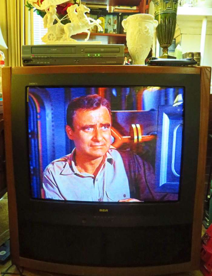 1998 RCA Colortrak Television Model G32643sk, RCA Chassis CTC187CN3 ...