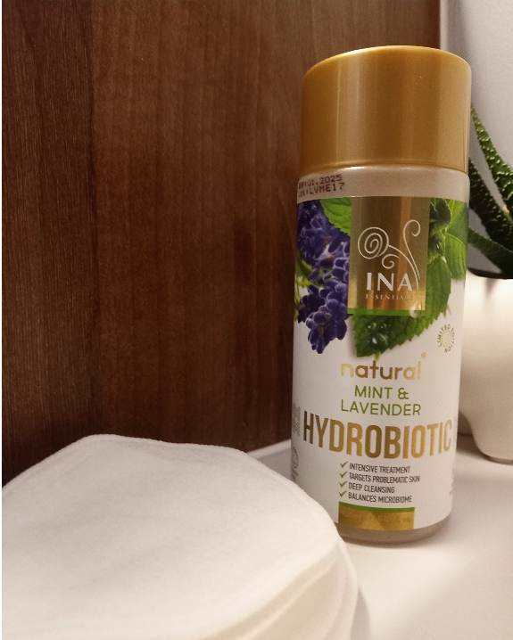 InaEssentials Lavender & Mint Acne Tonic: Does This Natural Toner ...