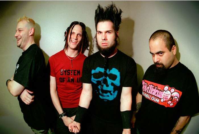 Wayne Static: Obsession Keeps Static-X Mainstream - HubPages