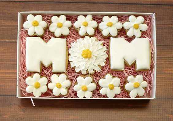 50+ Sweetest Mothers Day Cookies To Treat Mom - HubPages