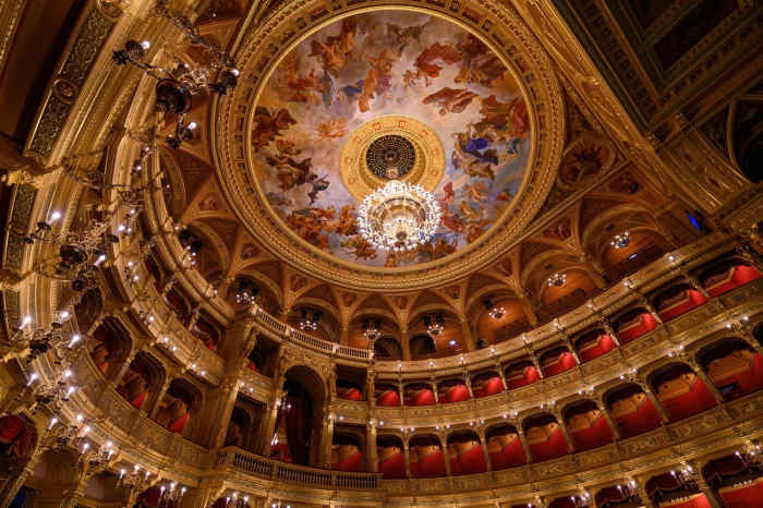 The Stunning Hungarian State Opera House - Owlcation
