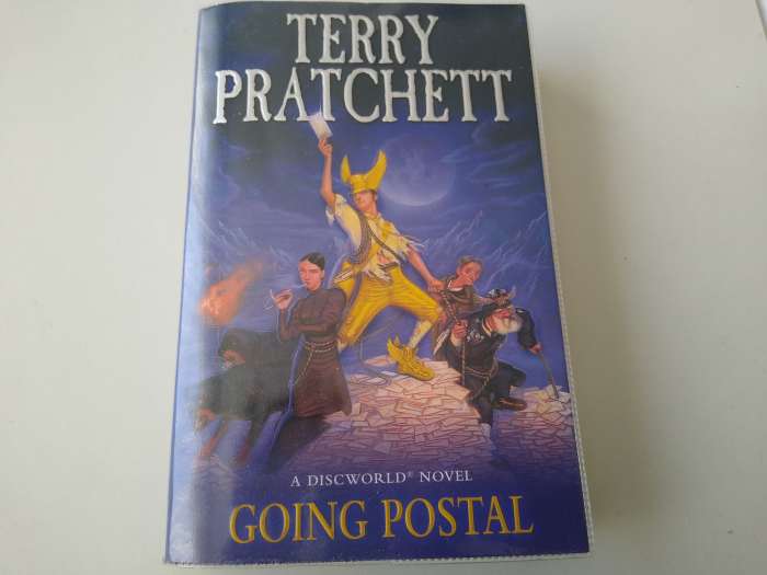 Book Review of 'Going Postal' by Sir Terry Pratchett - HubPages
