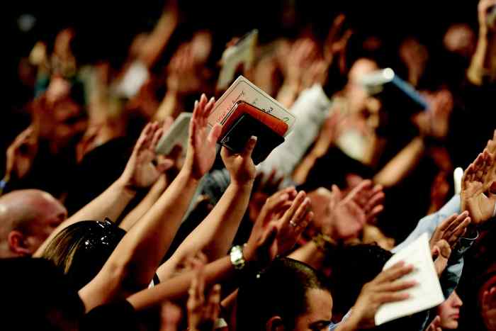 What is an Evangelical Church, Evangelical Christian? - HubPages