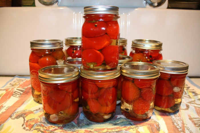 A Step-by Step Guide on How to Grow Cherry Peppers - HubPages