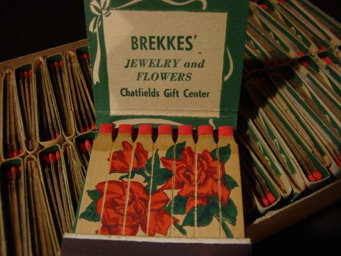 The Joys of Collecting Vintage Match books, and Matchboxes - HubPages