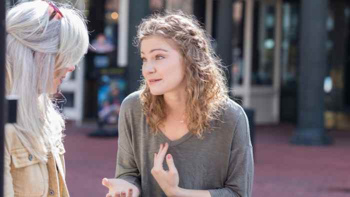 How to Cut Off a Friend Without Seeming Rude: 5 Mind Tricks - HubPages