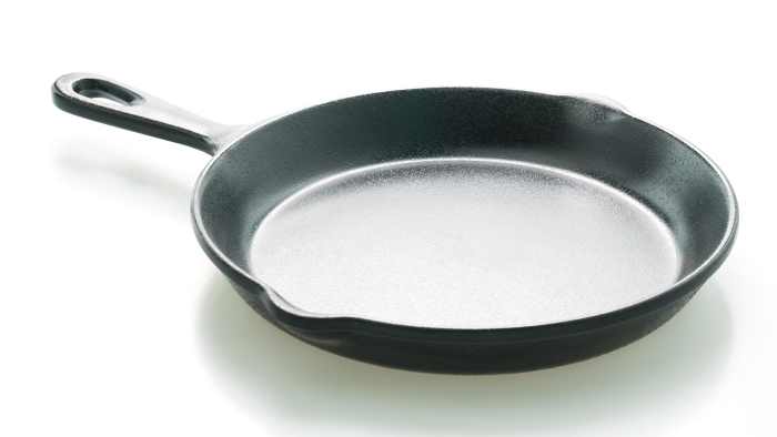 The Versatility of Cookware Made of Cast Iron - HubPages